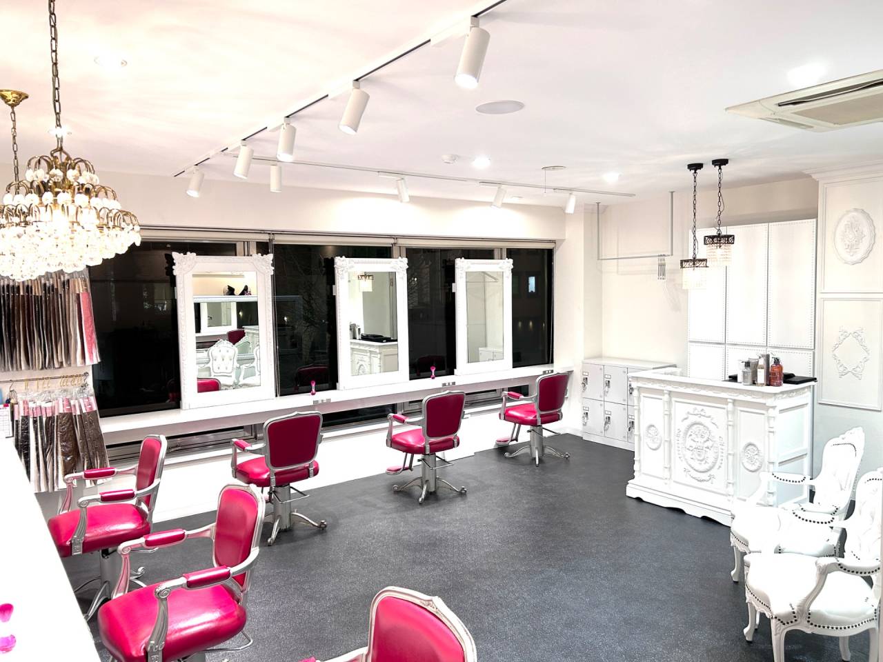 熊本市の美容室ならエクステ&髪質改善salon unrip G | 個性を引き出す多様なサービス